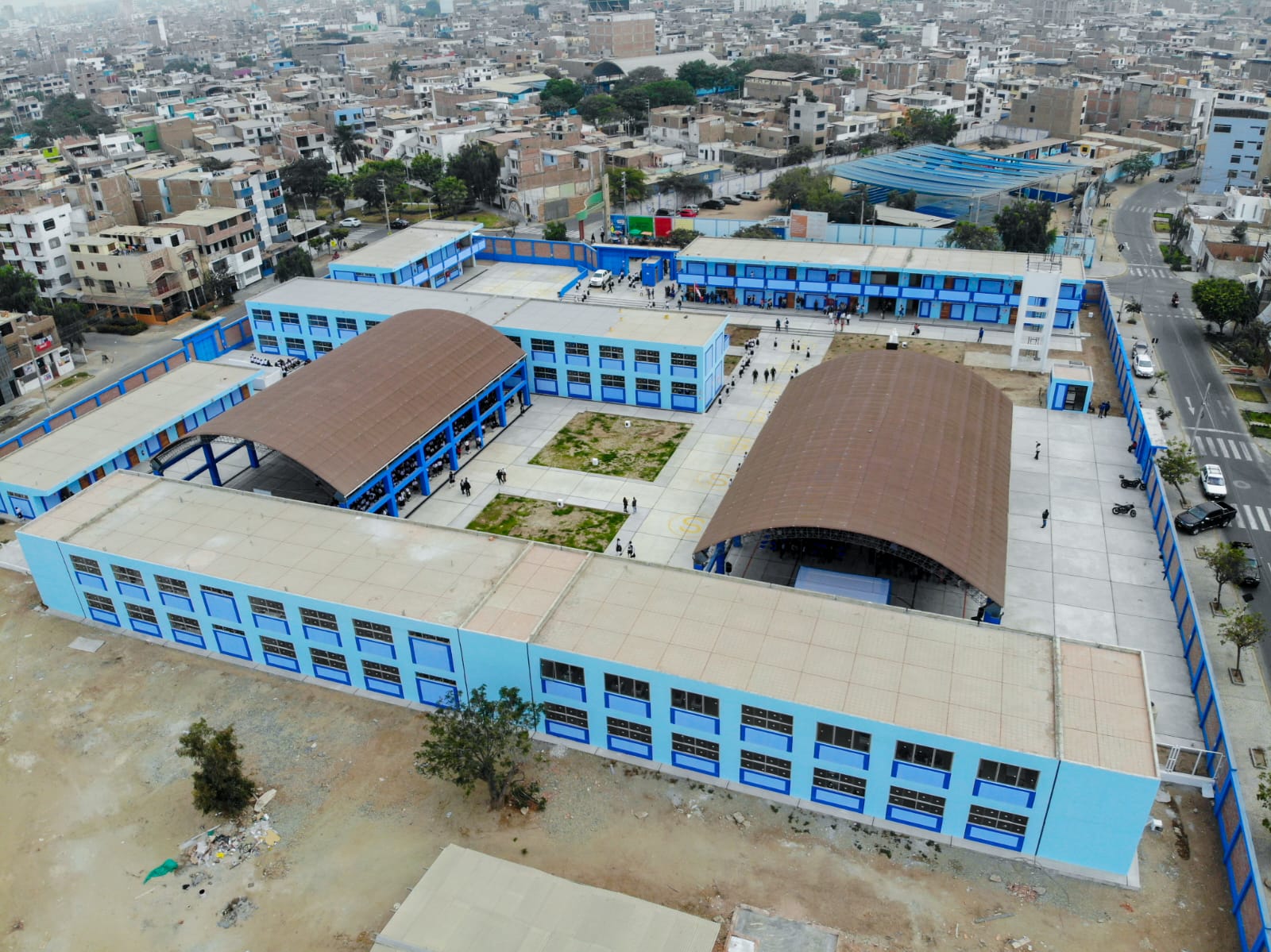 GORE La Libertad inauguró la nueva infraestructura del colegio María Negrón